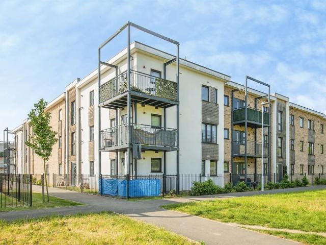 14,357 Properties for sale in Highwoods, Colchester - Mitula Properties