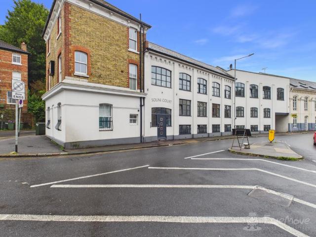 2,741 Apartments to rent in Folkestone, Folkestone - Mitula Properties