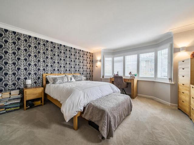 710 Bungalows for sale in Farnborough, Orpington - Mitula Properties