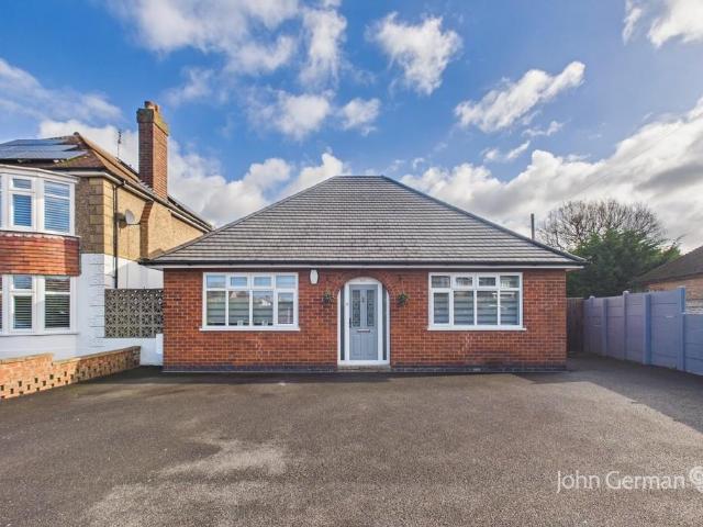 47 Bungalows for sale 2 bedroom in Rolleston On Dove - Mitula Properties