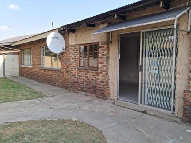 85 Flats to rent in Standerton - Mitula Properties