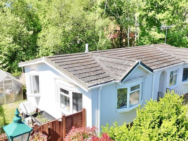 For sale Little Sandhurst - 8 park Homes for sale in Little Sandhurst ...