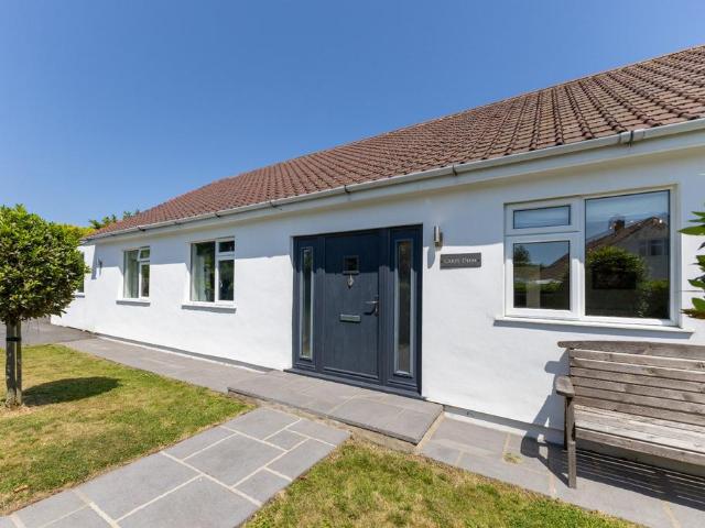 9,967 Bungalows for sale in Bridgend region - Mitula Properties
