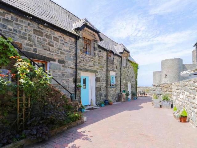 183 Properties for sale in Harlech, Harlech - Mitula Properties