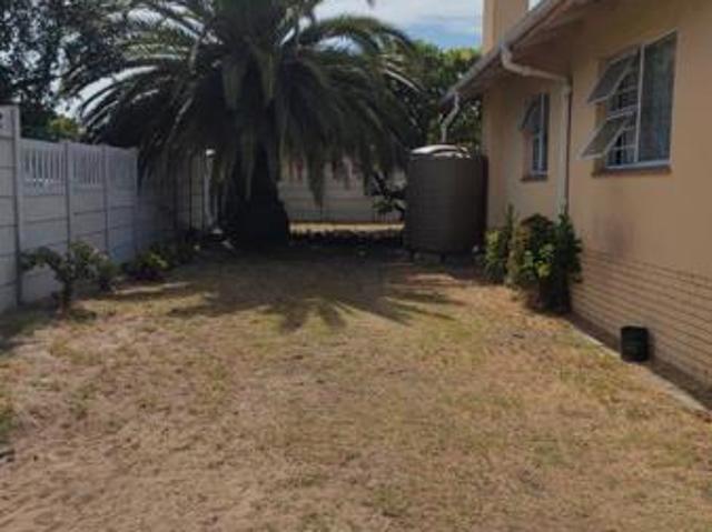 549 Flats for sale 3 bedroom in Northern Suburbs, Cape Town - Mitula ...