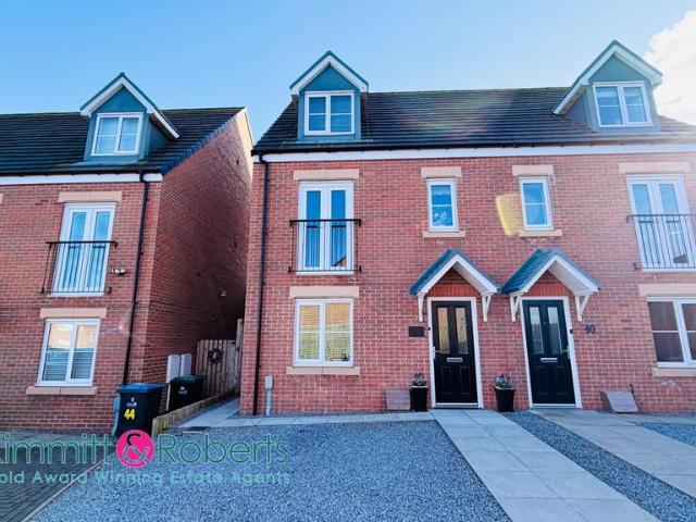 73 Houses for sale in Easington Village, Peterlee - Mitula Properties