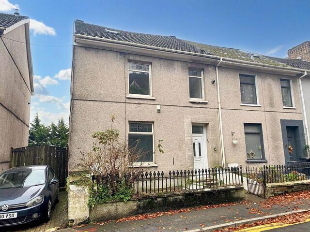 1 Houses for sale large garden in Neath Port Talbot region - Mitula ...