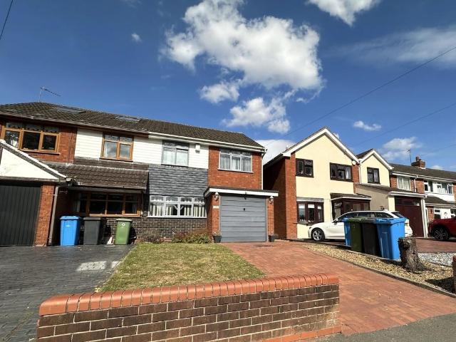 For sale Essington, Wolverhampton - 373 houses for sale in Essington ...