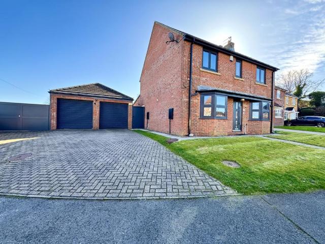 73 Houses for sale in Easington Village, Peterlee - Mitula Properties