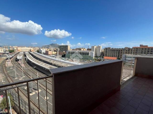 39 Appartamenti in affitto 300 euro a Palermo - Mitula Case