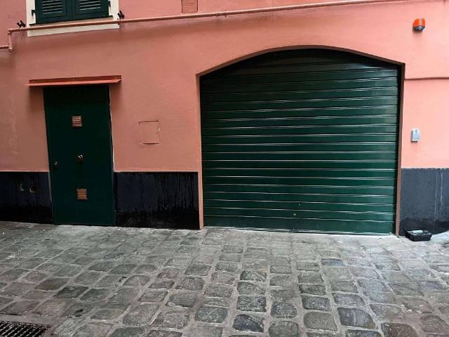 26 Box in affitto a Castelletto, Genova - Mitula Case