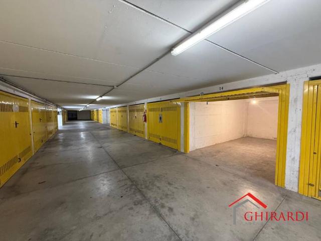 154 Box in vendita a Colombara, Genova - Mitula Case