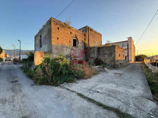 169 Ville Indipendenti in vendita a Santa Maria La Carità - Mitula Case