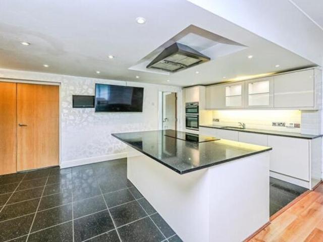 2,411 Houses for sale canal in Liverpool - Mitula Properties