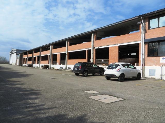 106 Capannoni in vendita a Budrio - Mitula Case