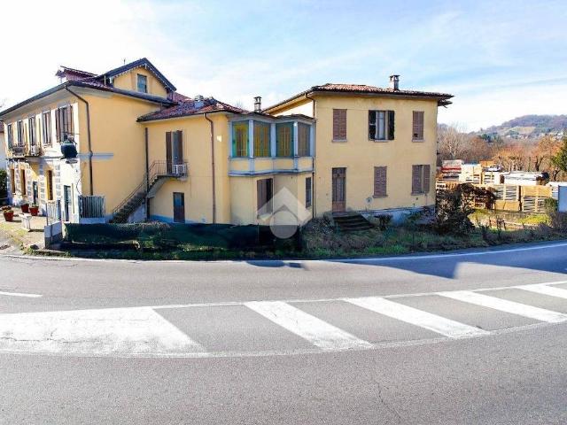 3 Palazzi in vendita a San Colombano - Mitula Case