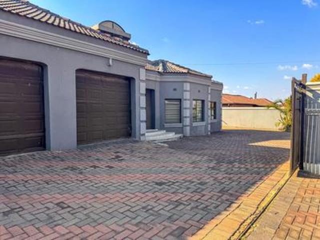 4 098 Properties for sale in Kagiso - Mitula Properties